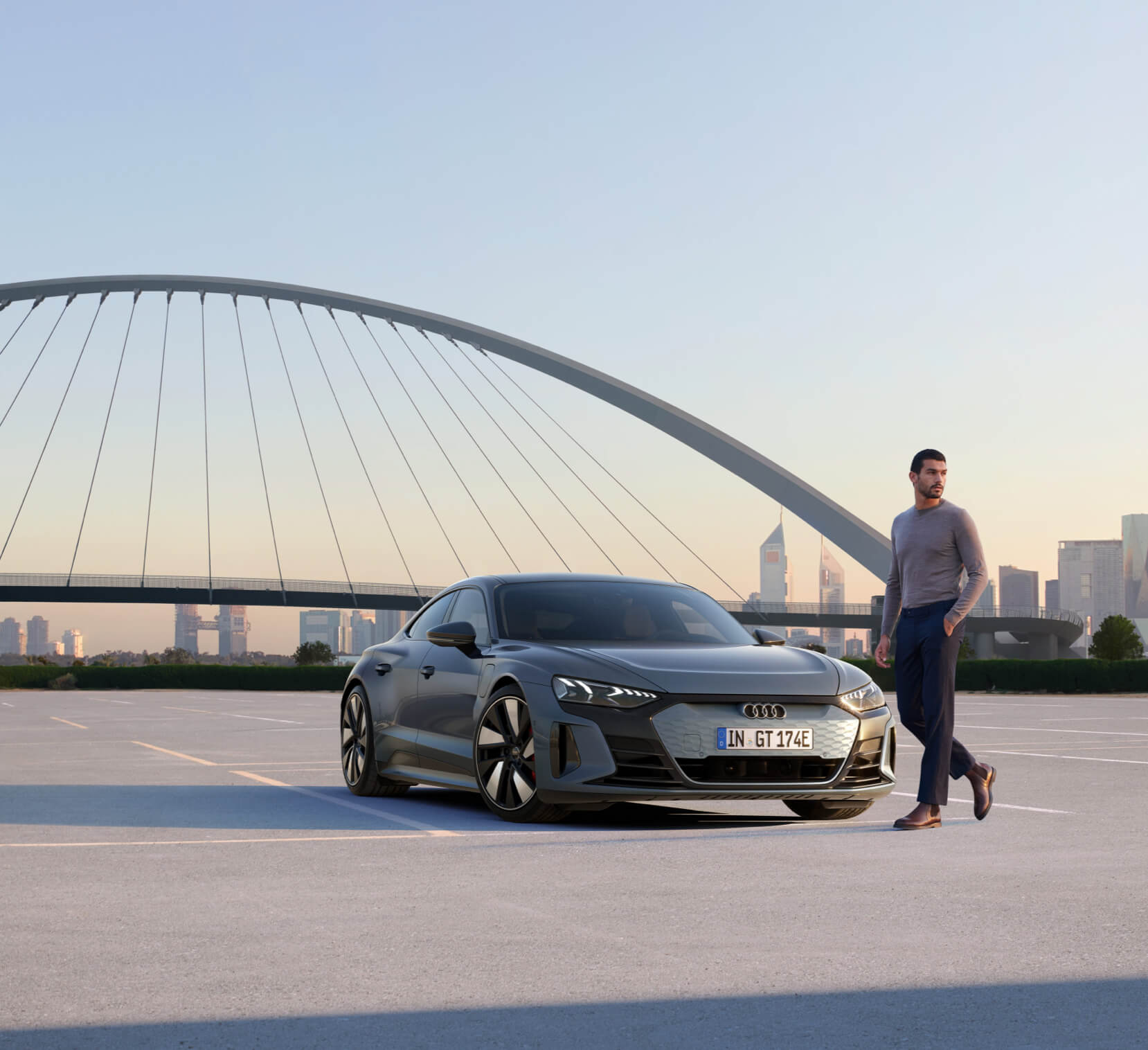 צור קשר לקבלת שירות | Audi קידמה באמצעות טכנולוגיה